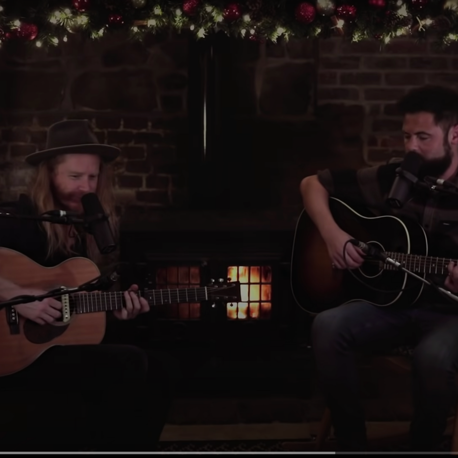 Happy Christmas My Dear - Featuring Stu Larsen – Passenger Official Store